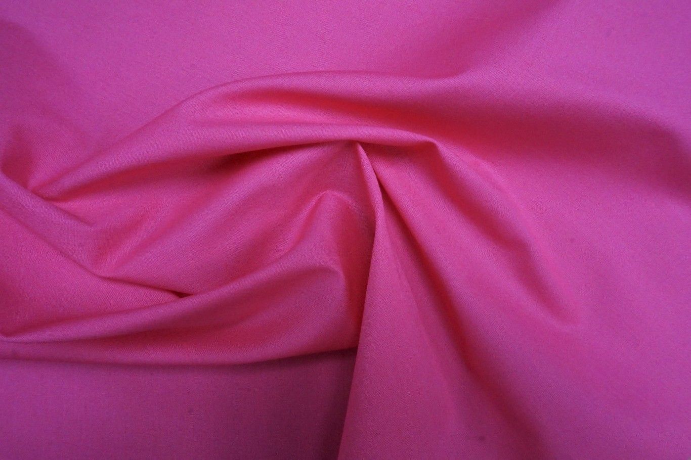 kiera-cotton-poplin-hot-pink-weft-and-warp